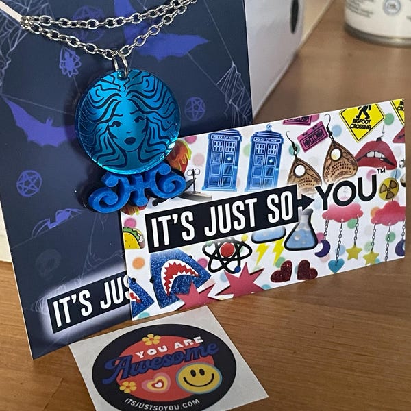 Body Chalk Outline & Evidence Markers Crime Scene Investigator CSI ...