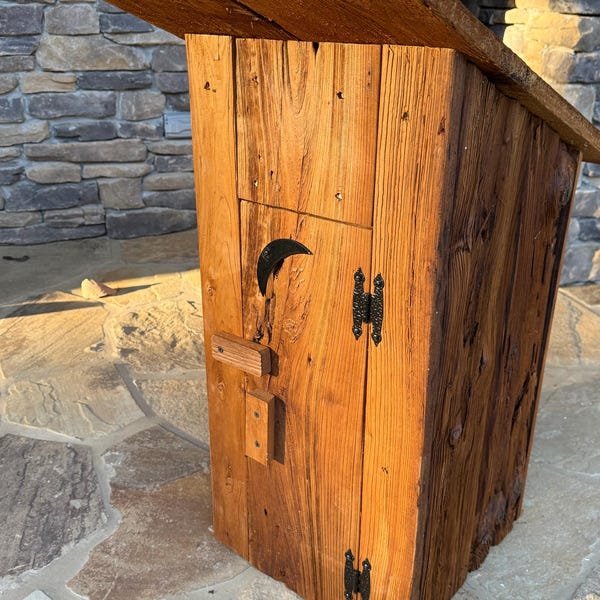 Amish Handmade Outhouse Well Cover | Reclaimed Wood - Etsy