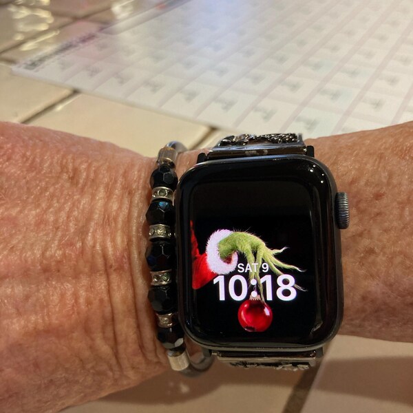 Personalized Apple Watch Wallpaper | Monogram Smartwatch Background ...