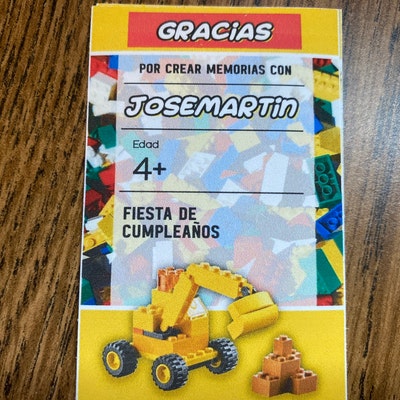 Messi Vs Ronaldo Bottle Label Messi & Ronaldo Theme Water Bottle ...