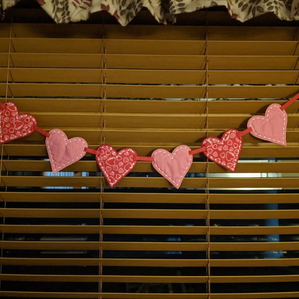 Love Heart Banner in the Hoop Banners Machine Embroidery Designs ...