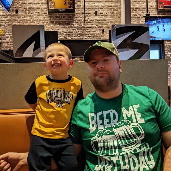 Men's Funny Birthday T Shirt Beer Me It's My Birthday Shirt Humor Joke ...