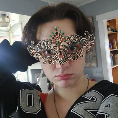 Masquerade Mask Luxury Green Crystal, Rhinestone Eye Mask, Elegant ...