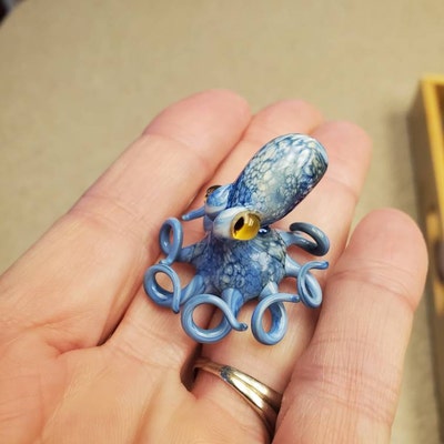 Small Glass Octopus Glass Figurine Miniature Octopus Little Glass ...