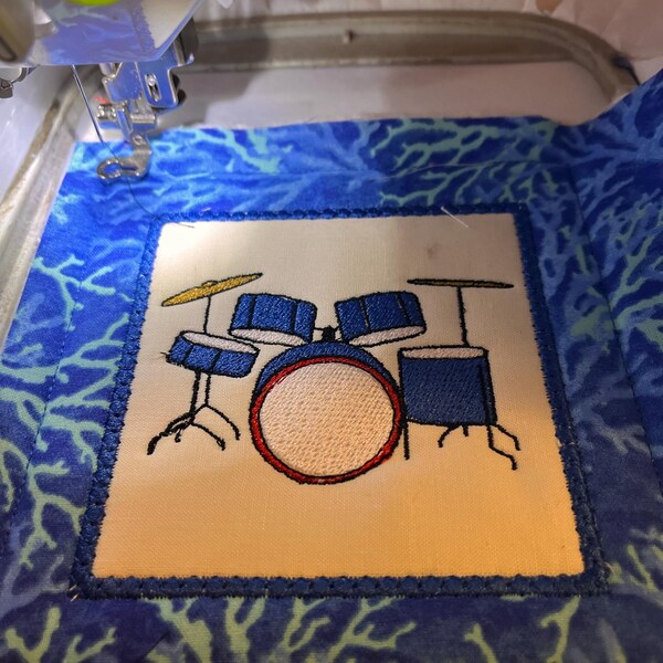 Bell UH-1 Iroquois Helicopter. Machine Embroidery Design. Helicopter ...