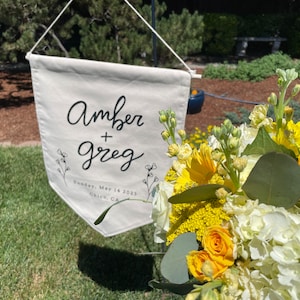 Custom Couple Names Banner - Etsy