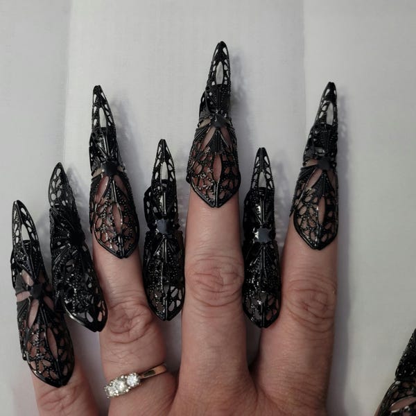 Nail Claws Goth Claw Rings "lilly" Gift Ideas Gothic Witch Jewelry Gift ...