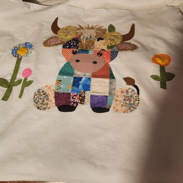 Patchwork Highland Cow Quilt Pattern: Applique Baby Blanket (PDF ...
