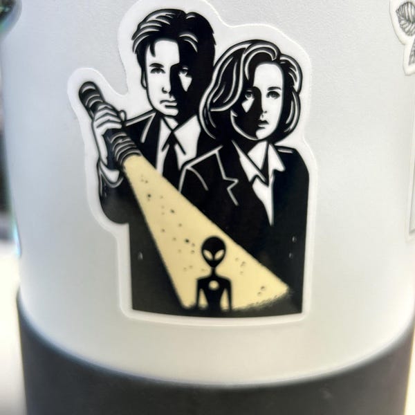 The X-files Sticker | Alien Conspiracy Sticker | I Want to Believe ...