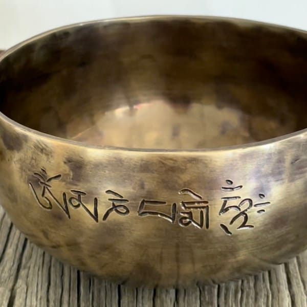 Full Moon Singing Bowl | Tibetan Handmade Singing Bowl | Special Sound ...