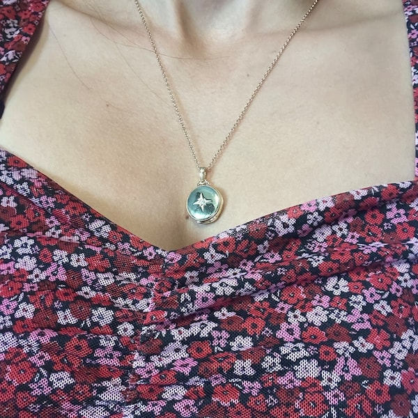 Gold Locket Necklace Custom Photo Lockets Gift for Her Minimalist ...