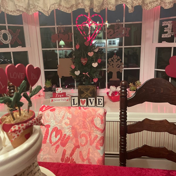 Christmas in July Decor, Christmas Tiered Tray Decor, Mini Christmas ...