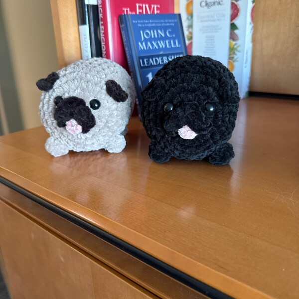 Crochet Potato Pug Dog Chenille Yarn Pug Puppy Amigurumi Plushie Angel ...