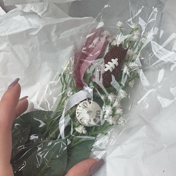 Football Rose, Sport Rose, Football Themed Wedding, Football Senior ...