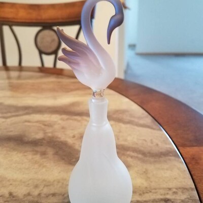 Swan Perfume Bottle of Hand Blown Glass Gold Crystal - Etsy