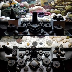 Shiva Lingam 15lbs W/pillow Stand, Crystal Lingham Stone, Healing ...