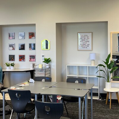 5-4-3-2-1 Grounding Technique, Things You Can See, Feel, Hear, Smell ...