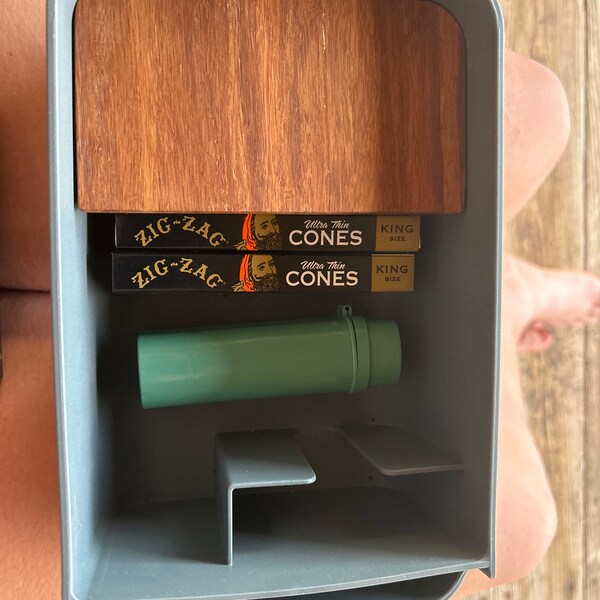 Cubbi Glass Stash Box - Smell Proof Airtight Jars - Funky Glass Stoner ...