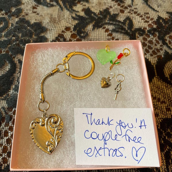 Keychain Vintage Heart Charm Key Holder Vintage Keychain With Charm ...