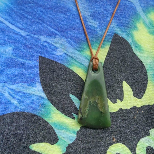 Deep Forest Green "chrysalis " Nephrite Jade Pendant Carving - Etsy