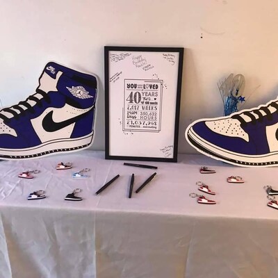 Female Alien Kids Character for Yard Sign/balloon Arch/wall Decoration ...