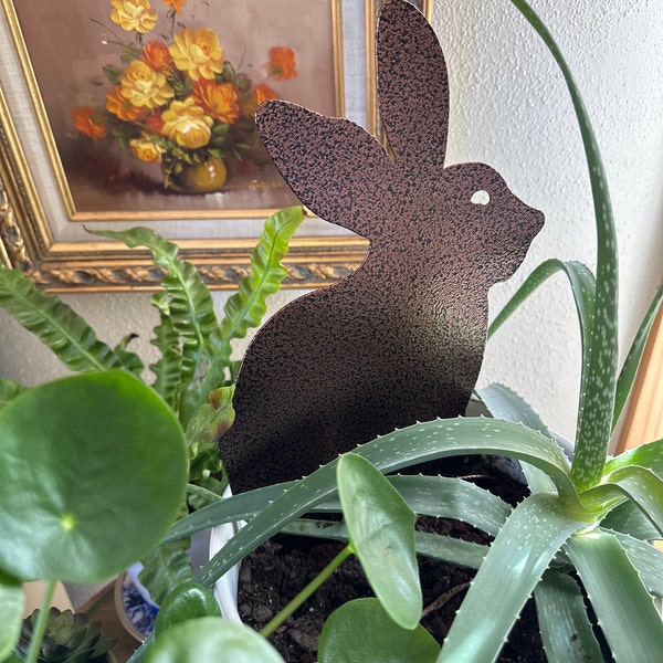 Rustic Metal Standing Rabbit Yard Art With Stake- Steel Bunnies- Metal ...