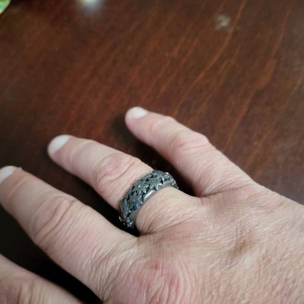 Endless Motion - Rotating Cogs in a Moving Gear Mechanism for Fidgeting ...