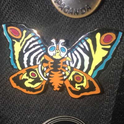 Westworld Enamel Pin - Etsy