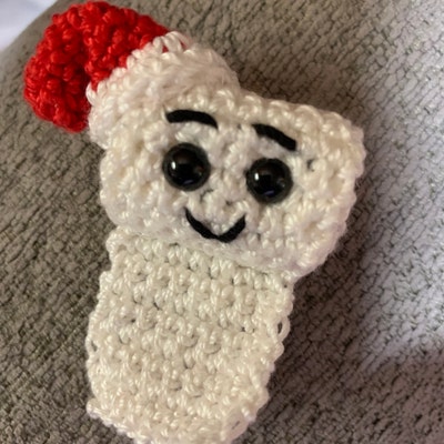 Larry Lockdown Loo Roll Christmas Tree Decoration PDF Crochet Pattern ...