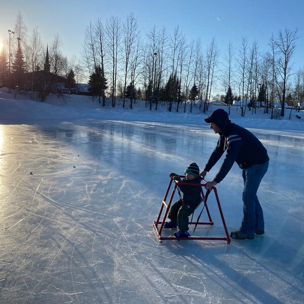 Whiz Kid Ice Skating Trainer With Harness for 2 to 6 Year Olds. Watch ...