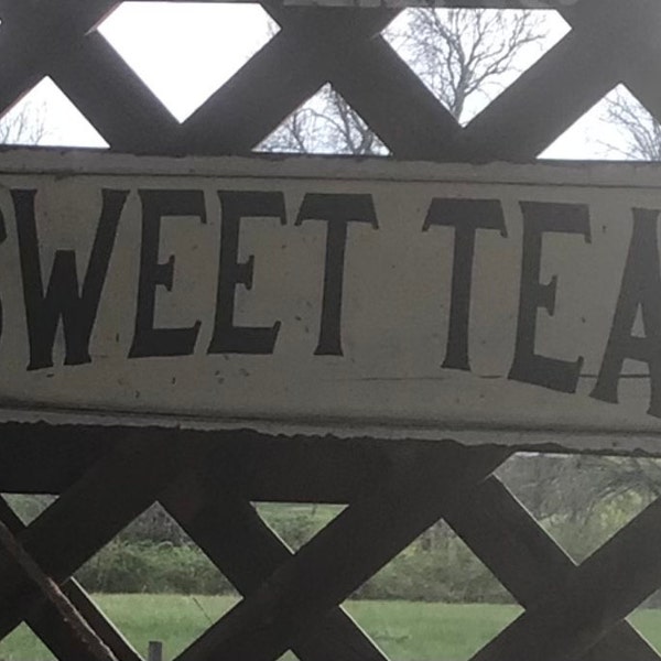 Sweet Tea Sign, Chic Vintage Looking Tea Room Decor, Farmhouse Wall ...