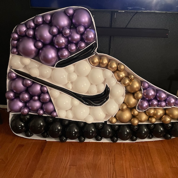 Sneaker From Balloons, Shoe Mosaic From Balloons, Decor Ideas, Mosaic ...