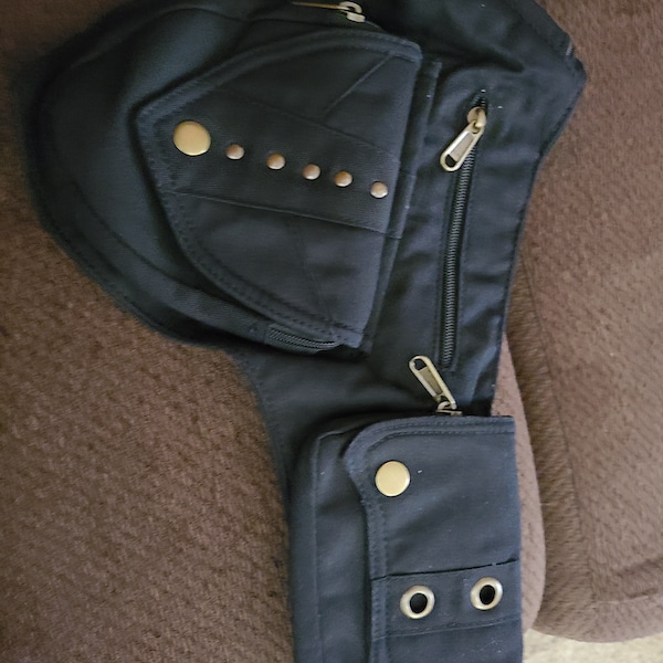 Utility Belt ~ Pocket Belt ~ Festival and Travel Bag ~ 5 Pockets ...