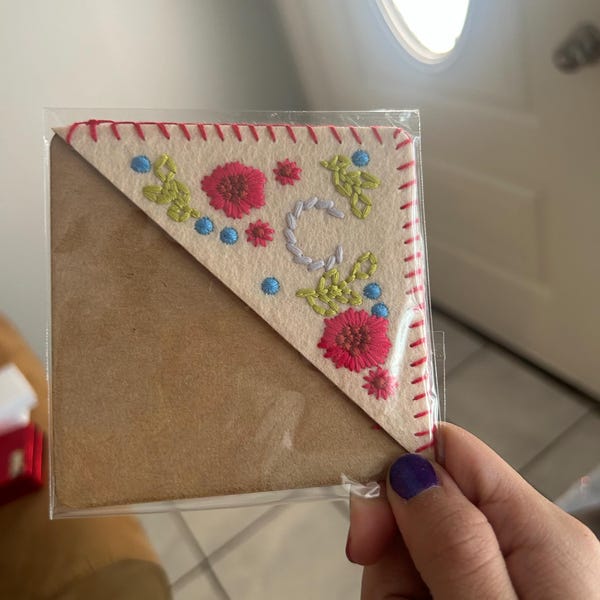 Personalized Hand Embroidered Corner Bookmark - Summer and Winter Set ...