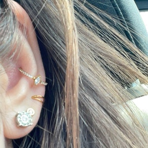 Crossover Conch Clicker Hoop, G23 Titanium 12mm Gold Conch Earring ...