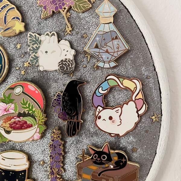 Twitch Discord Emotes Sip Knife Lucky Neko Woah Sparkly Eyes Pride Flag ...