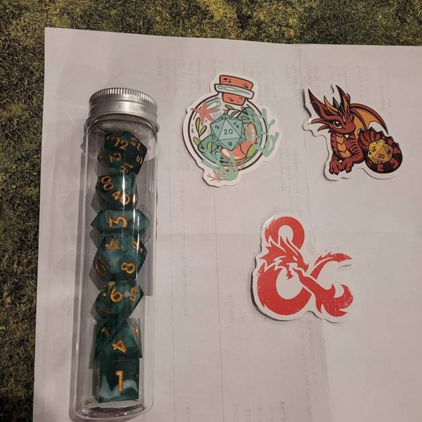 Crystal Caves Geode Dice Set - Etsy