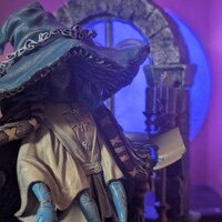 Bombardino Crocodilo Meme Figur - Baby - aus handbemaltem Kunstharz ...