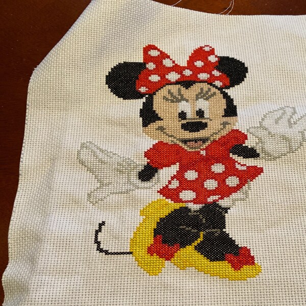 MINNIE MOUSE in Red Cross Stitch Pattern PDF, Embroidery Chart Cute ...