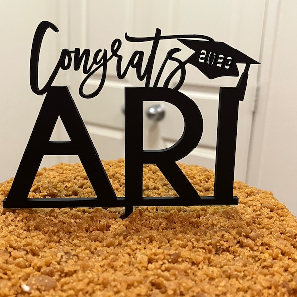 Custom Graduation Cake Topper, Class of 2025 Name & Cap, Personalized ...