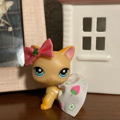 Littlest Pet Shop 4-pcs 2collars 1bowl & 1bone Accessories for Your LPS ...