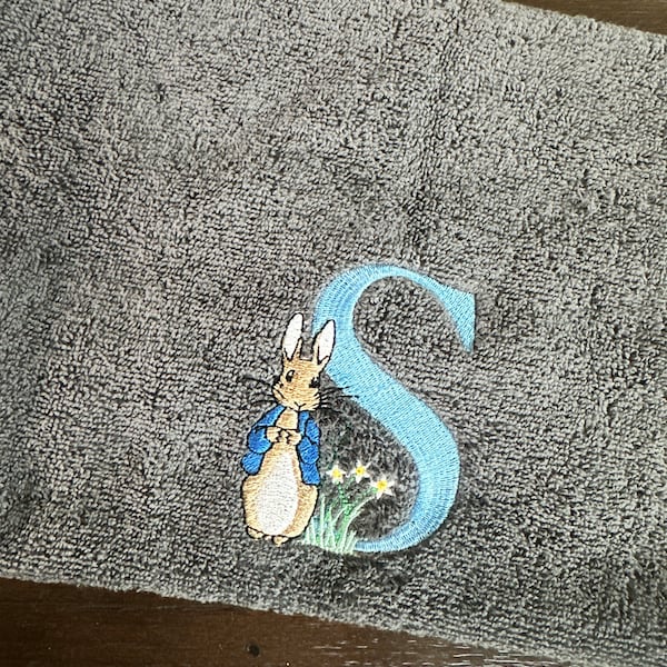 Peter Rabbit 4inch Alphabet A-Z Machine Embroidery Font Digital ...
