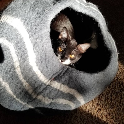Extra Large Custom Cat Cave 50 Cm / 20 Inches Diameter - Etsy