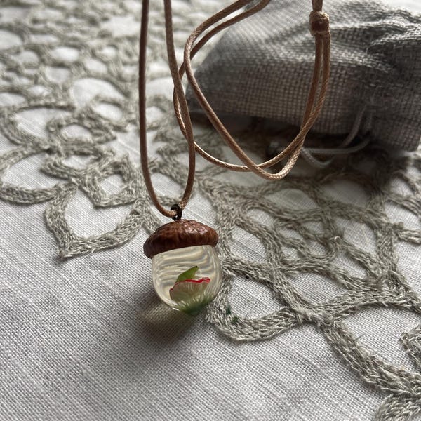 Acorn Mushroom Frog Terrarium Necklace, Goblincore Necklace With Moss ...