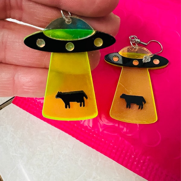 Alien Abduction Dangle Earrings - Etsy