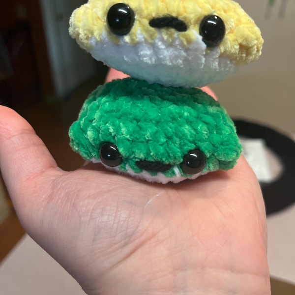 Steve the Flat Pocket Frog Crochet Pattern - Etsy