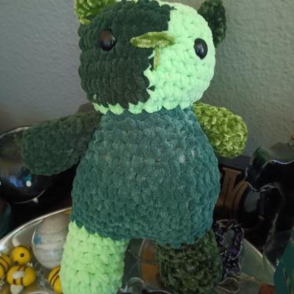 Crochet Kiwi Slice Keychain - Etsy