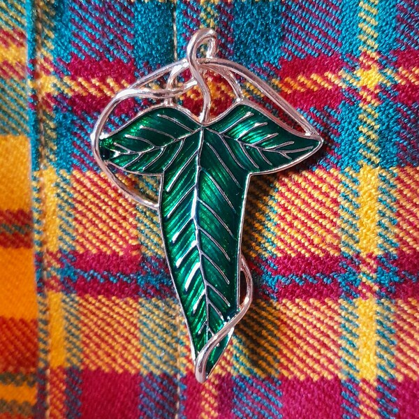 Green Enamel Ivy Leaf Pin: Silver Elf Cloak Brooch - Etsy