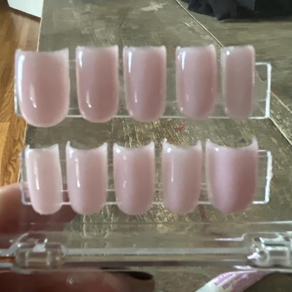 Viola Press Ons | Press on Nails - Etsy