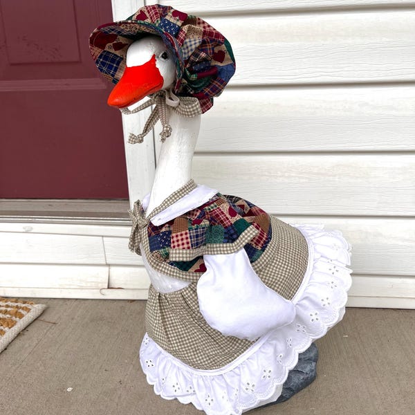 15" Solid Concretemix Goose Statue, Handmade American Dress up Goose ...